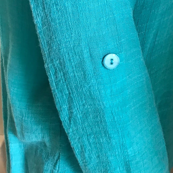 Maria Gabrielle | Tops | Maria Gabrielle Turquoise Crepe Tab Sleeve Top ...